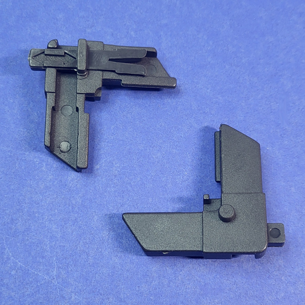 Window Screen Corner w/ Locking Post 90-437psb | Window and Door Parts