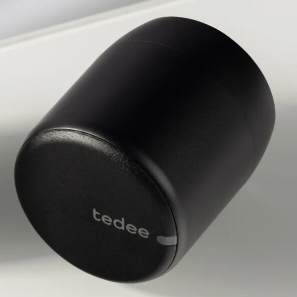 Tedee PRO Smart Door Lock for Euro Multipoint Locks 854-16937 | Window ...